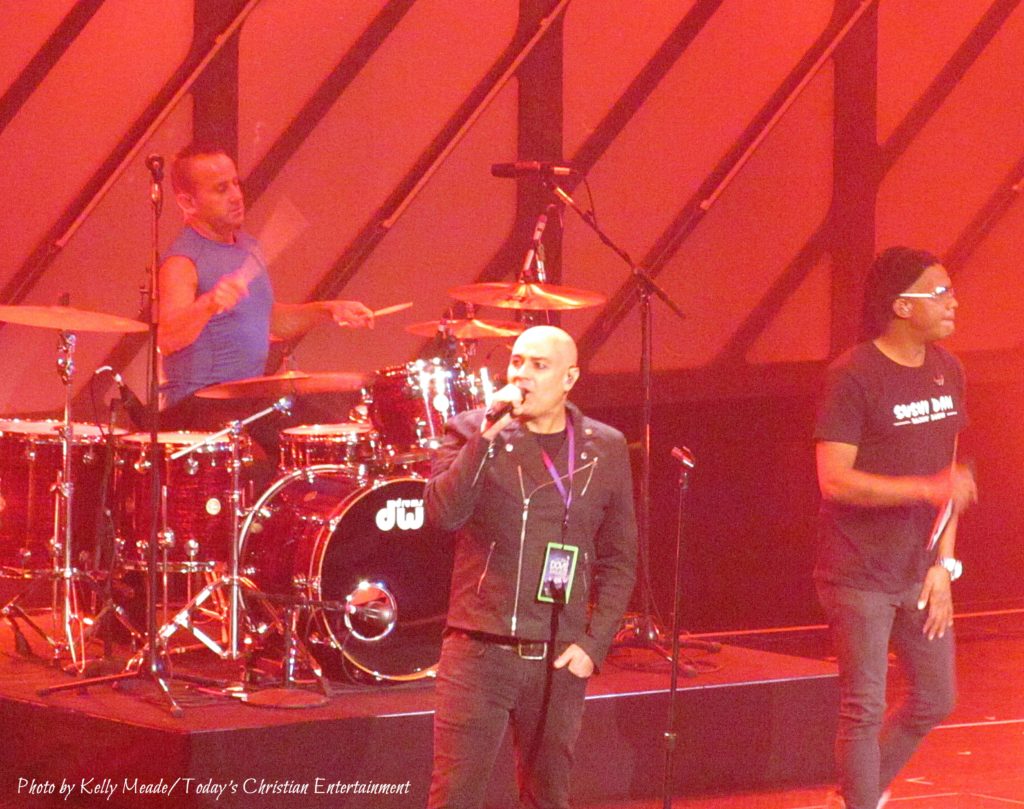 94f – Today's Christian Entertainment